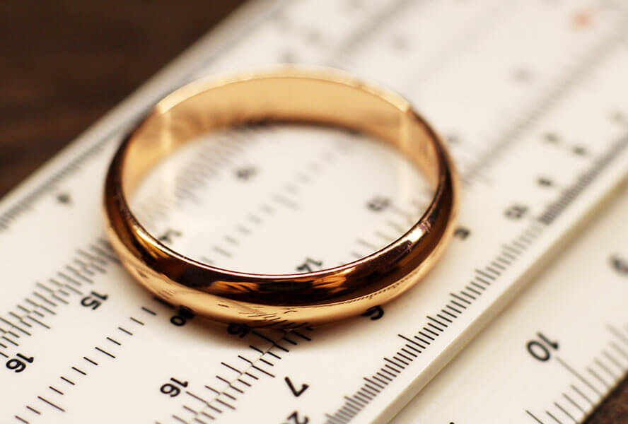 Ringgröße ermitteln: einfache Anleitung & Tipps